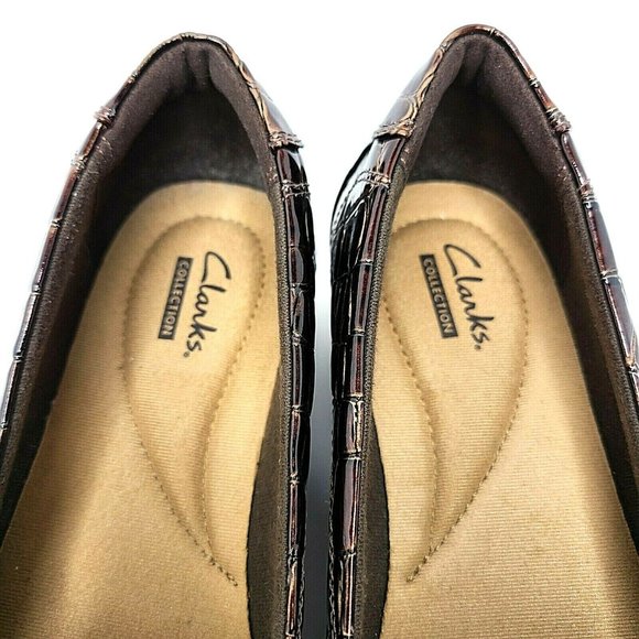 Clarks | Shoes | Clarks Womens Croc Print Slip On Loafer Size 65 M ...